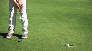How to Putt in Golf (6-Step Complete Guide) - Golfing Lab